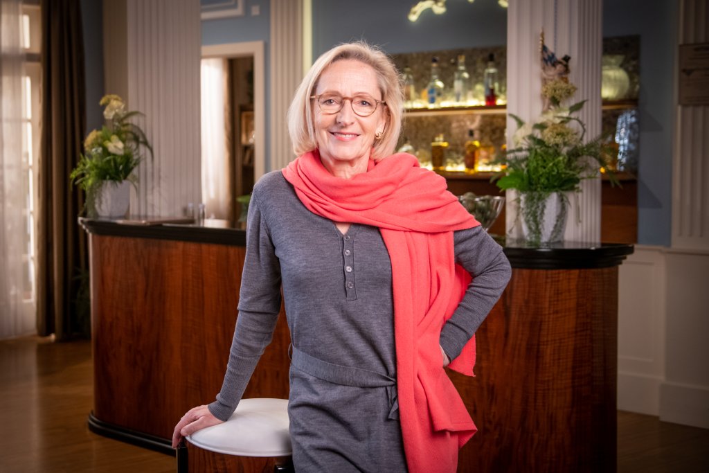 The baton passes as Executive Producer Jonas Baur takes over | Bavaria ...